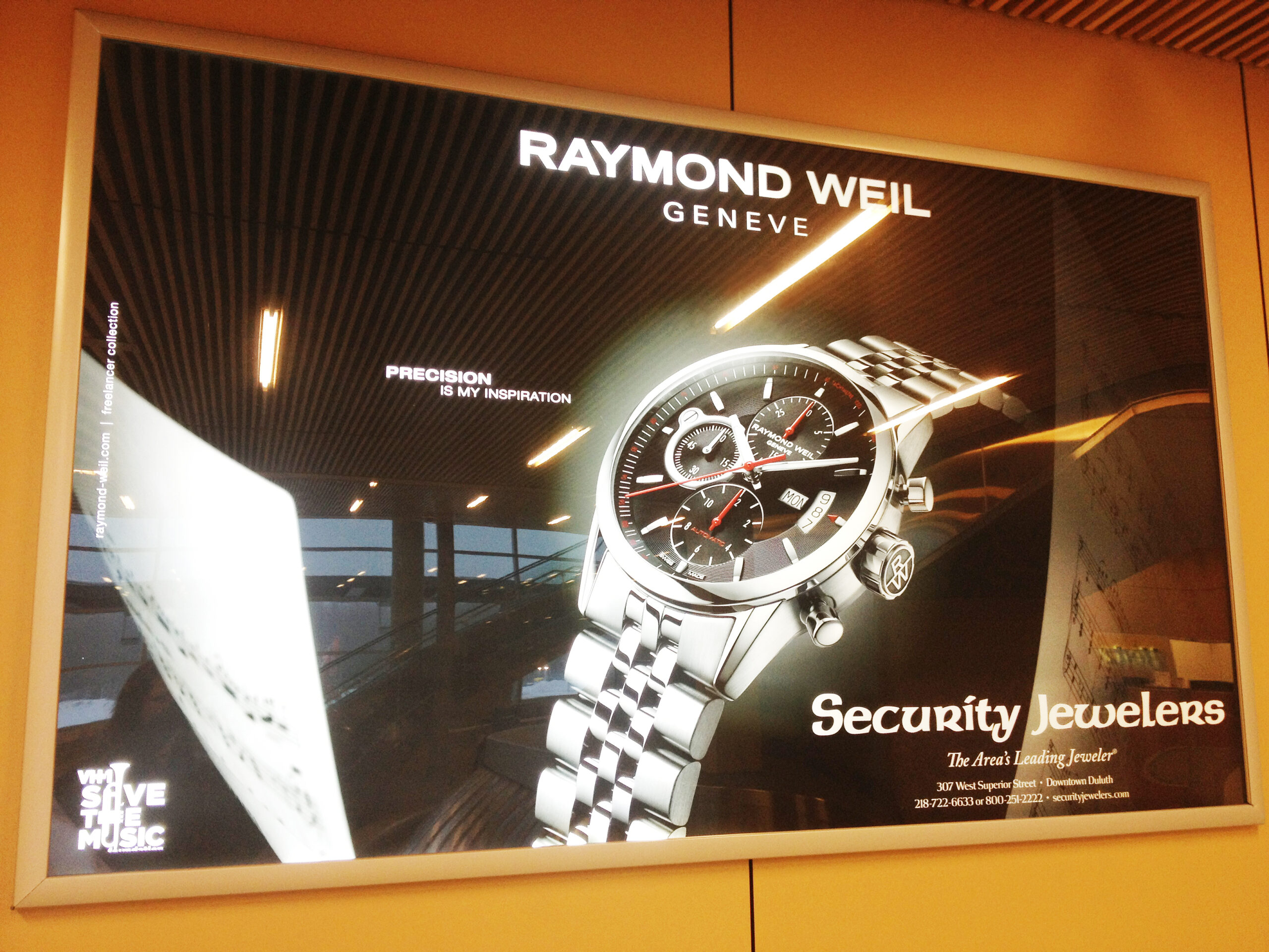 LuxArtus LED Light Box | LEDCONN - Premium LED Light Box Solutions